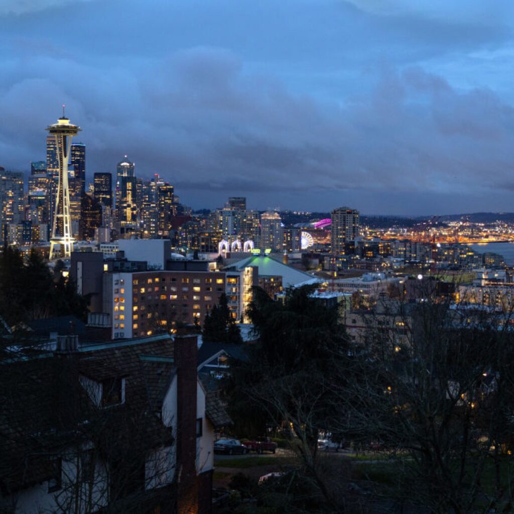Mobile Batteries in Seattle | Backup & Portable Power